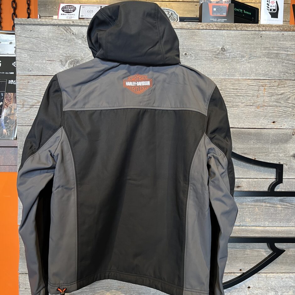 今は暑いけど、秋になったらほしくなると思うウェアたち！ - Harley-Davidson® 幕張